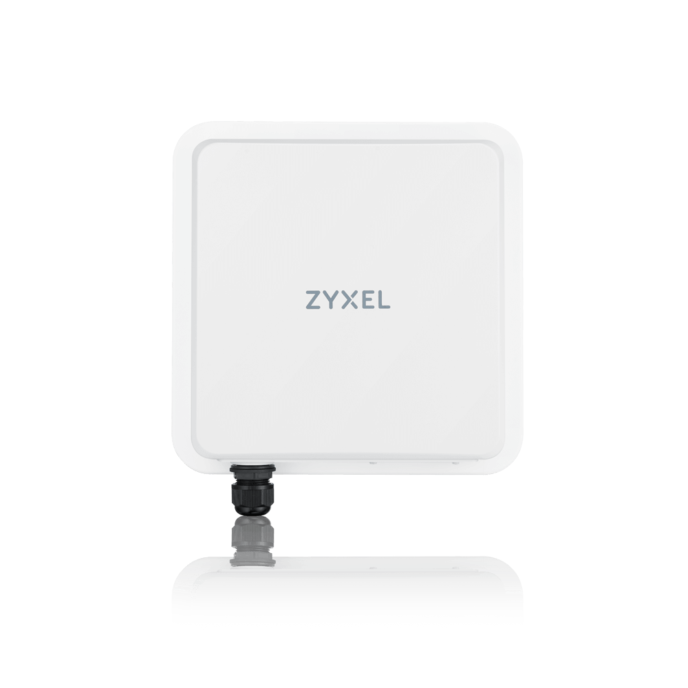 NR7101 | 5G NR Outdoor Router - Product photos | Zyxel Networks