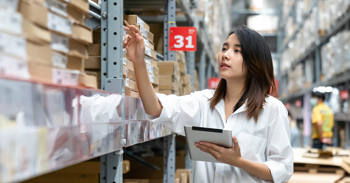 Optimizing Wireless Networks for Uninterrupted Warehouse Operations | Zyxel Networks